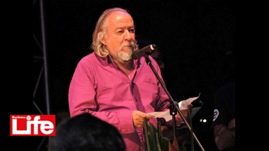 Fernando Rendón Salutes the Brave Palestinian People